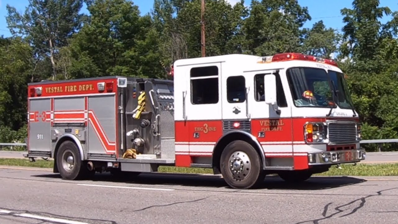 Vestal Engine 32-3 Responding to a Fire Alarm Activation in Vestal, New ...
