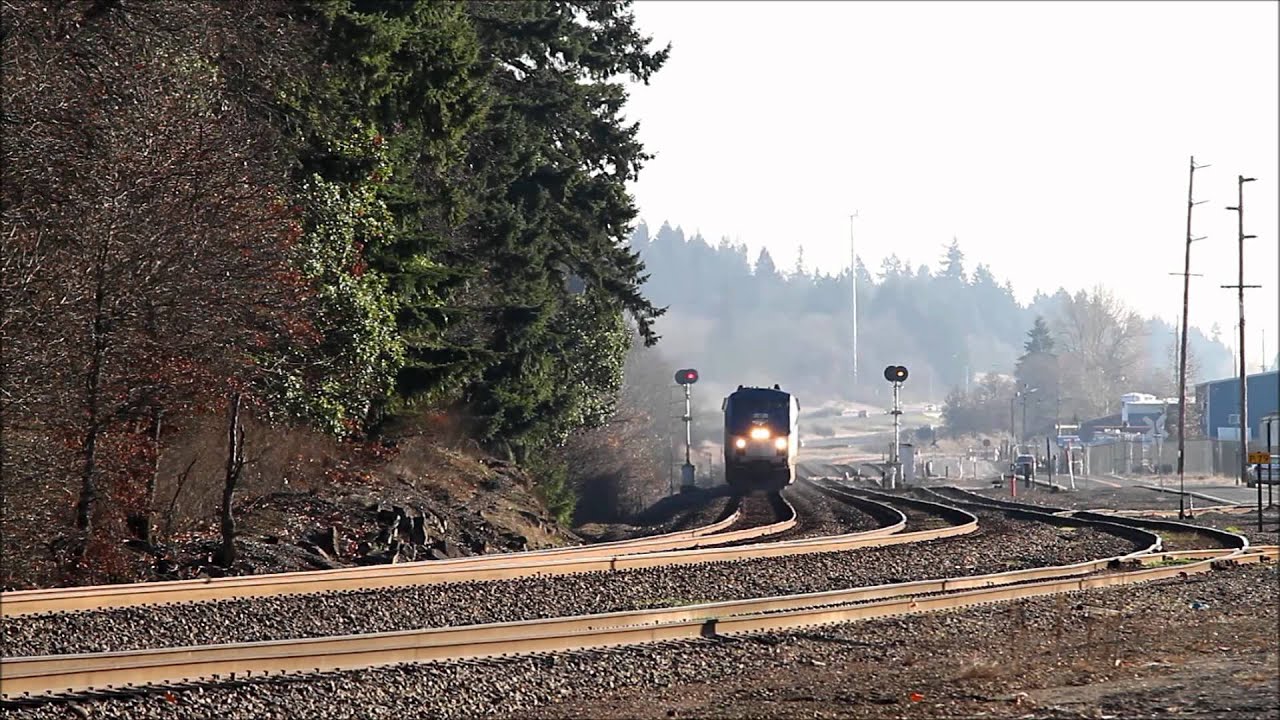 Amtrak Coast Starlights and Cascades @ Kalama, Washington 12-9-11 - YouTube