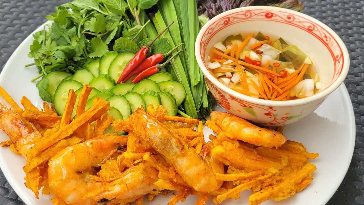 Bánh Tôm | Vietnamese Shrimp & Sweet Potato Fritters | Popular Street ...