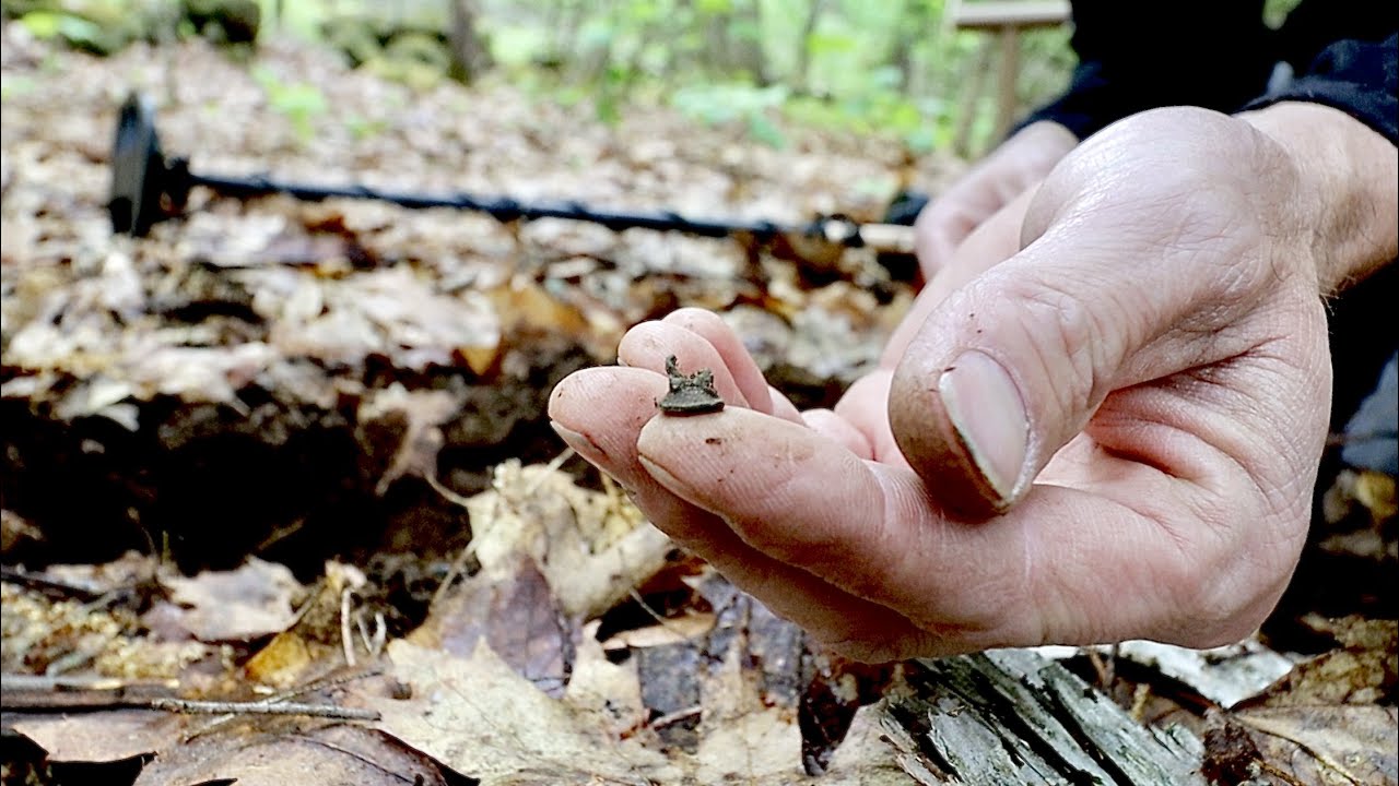 Getting down to Finding the really small stuff metal detecting cellar ...
