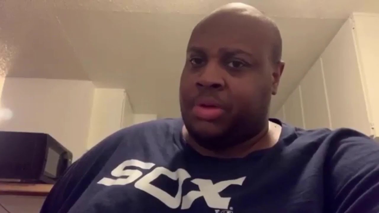 EDP445 live roasts & reveals his weight & lbs - YouTube