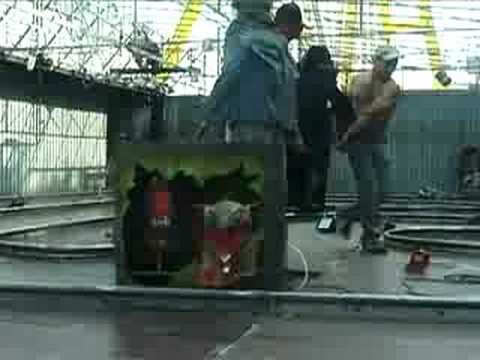 Geisterbahn: The Horror House (Schweiz) Pull Up - YouTube