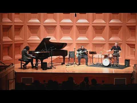 Caravan- Juan Tizol & Duke Ellington - YouTube