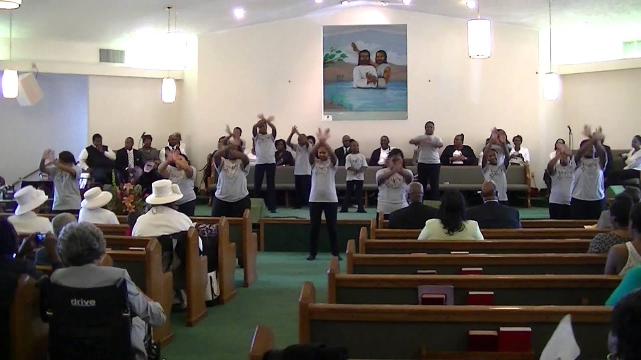 Give Him Glory (Deandre Patterson) - Praise Dance by West Harpeth - YouTube
