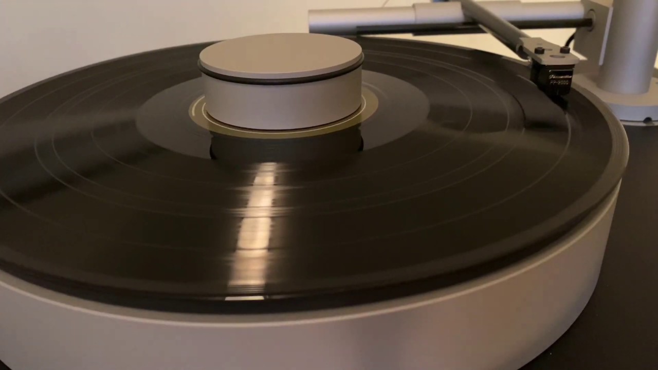 Audiophilia Vinyl Reference System 2019 - YouTube