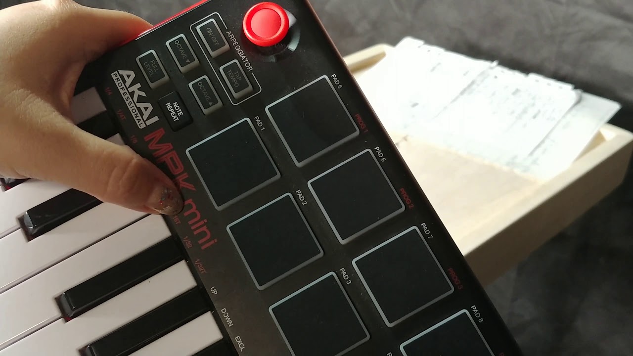 Como conectar MIDI 2 tipos de entradas a la computadora - YouTube