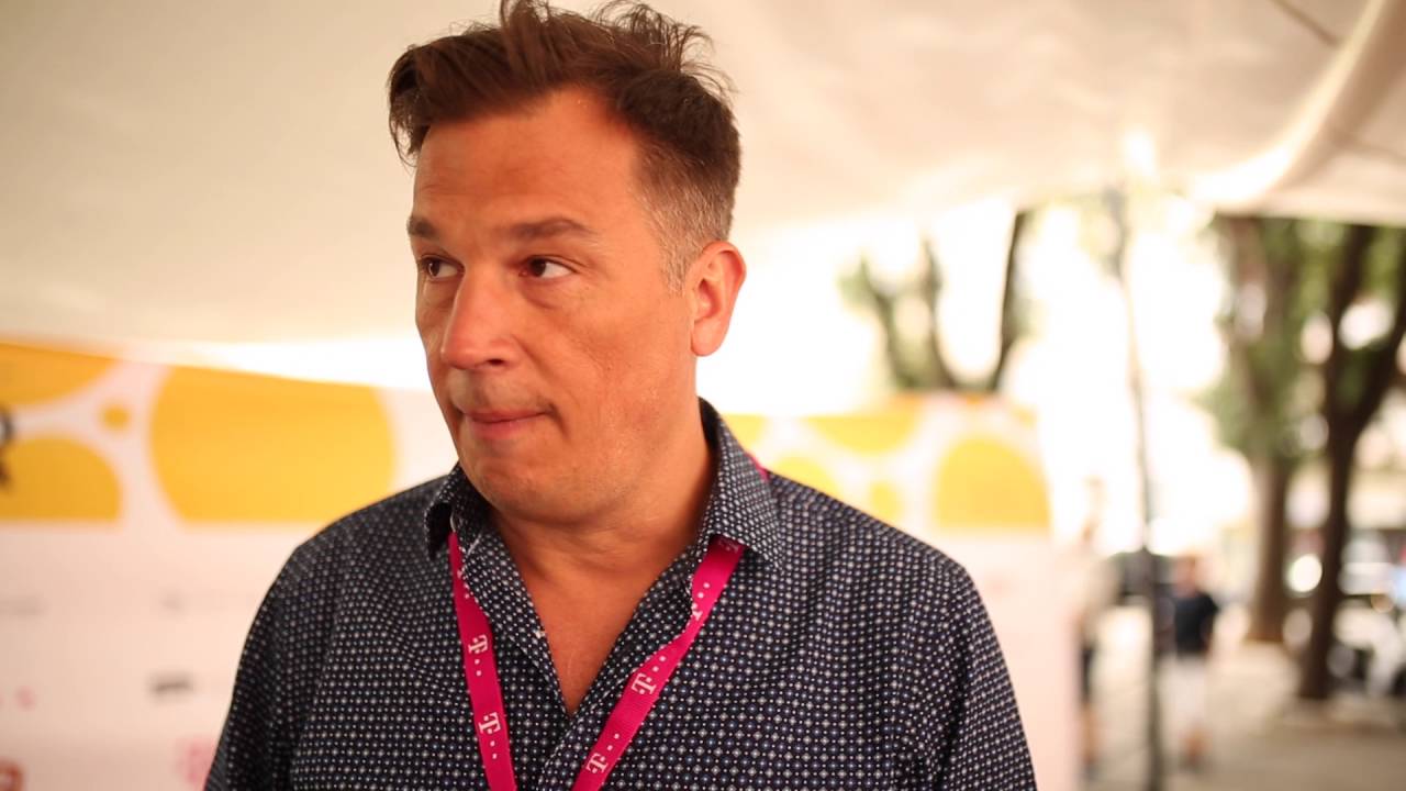 "Barakude" - autor Peter Radovich - YouTube