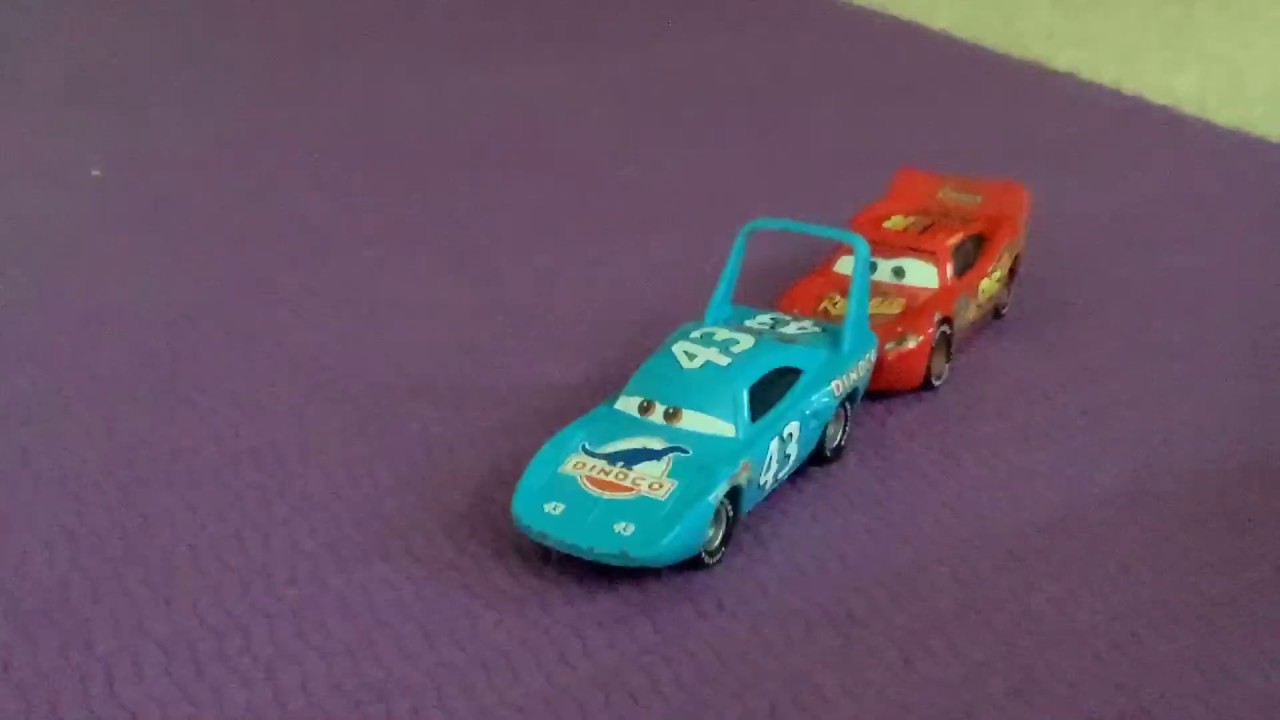 The king crash stop motion - YouTube