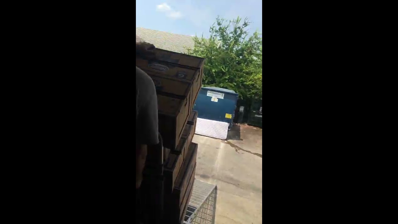 Mclane driver delivery....pushes very heavy dolly load !!! (WORK ...