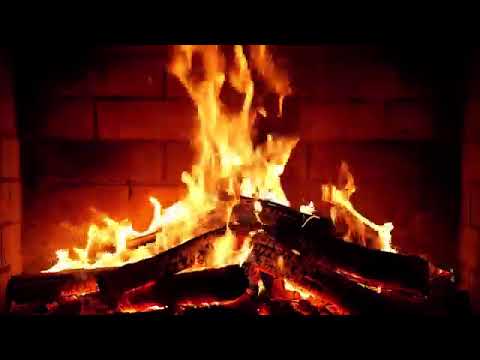 Şömine karşısında huzur ve kahve keyfî 