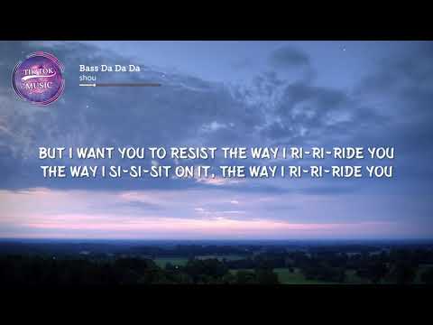 BASS DA DA DA LYRICS(ENGLISH)