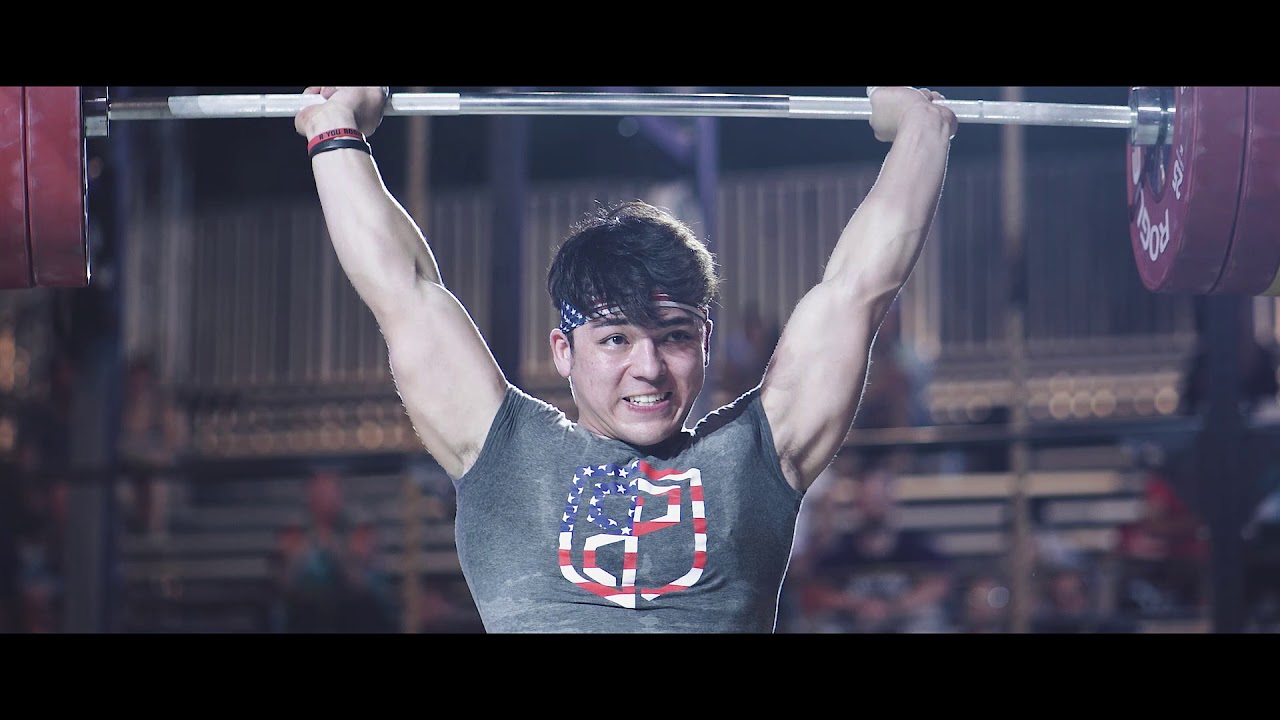 WZA Weightlifting Faceoff: Mighty Mouse Winning Lift - YouTube