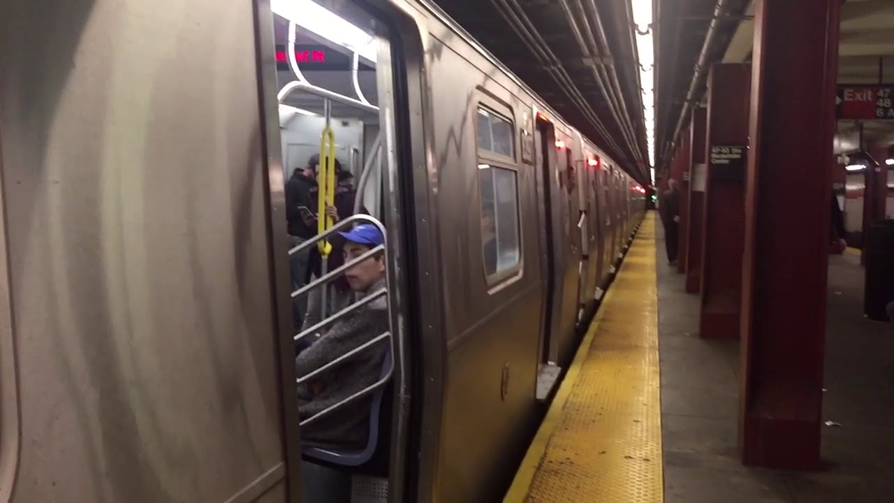 R68/R160 D Express And F,M Local Trains At 47th-50th Streets ...