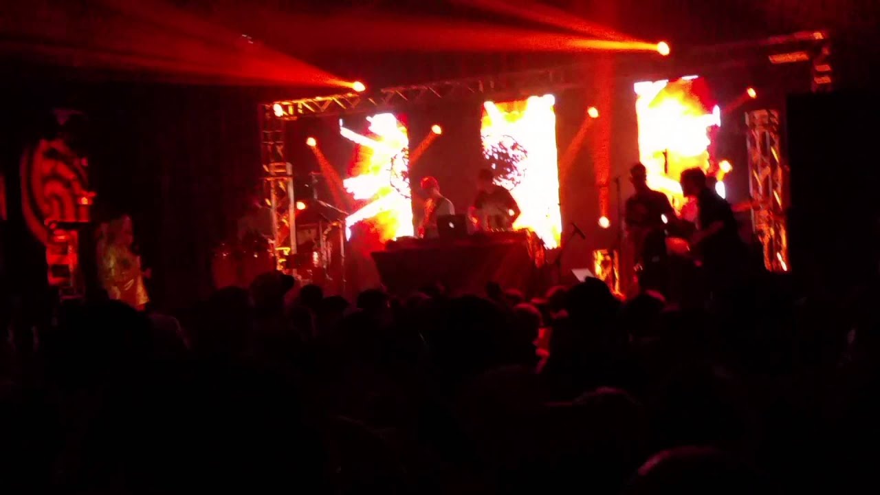 Manic Focus live band hob chicago 3/21/2015 - YouTube
