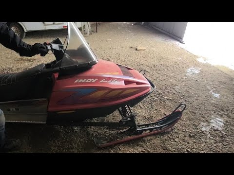 polaris 340 indy lite first start up 2024 *honda 350 in snow* - YouTube