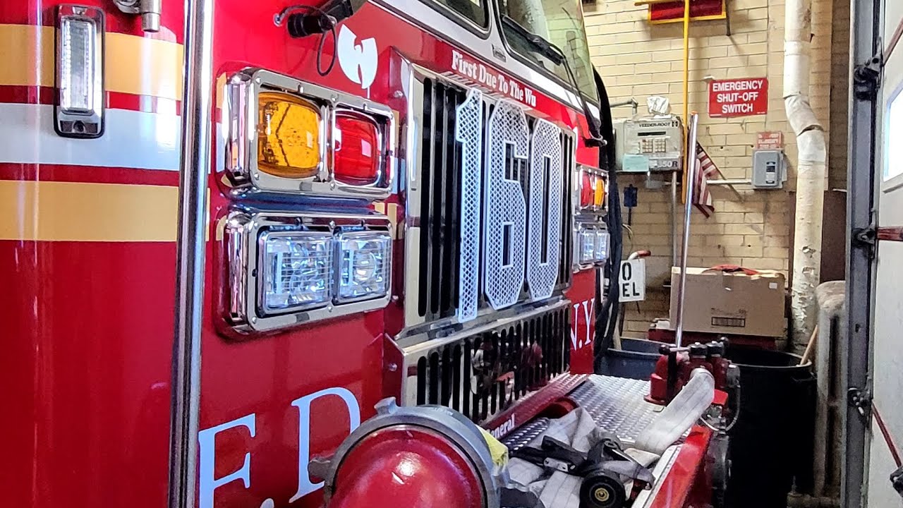 ⭐️First Due To The Wu⭐️ FDNY Engine 160 Backing Into Quarters - YouTube