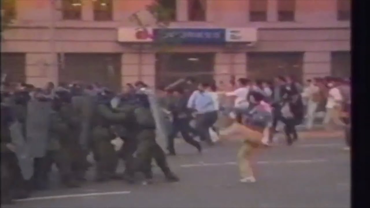 Riots In Seoul, South Korea, 1987 - YouTube