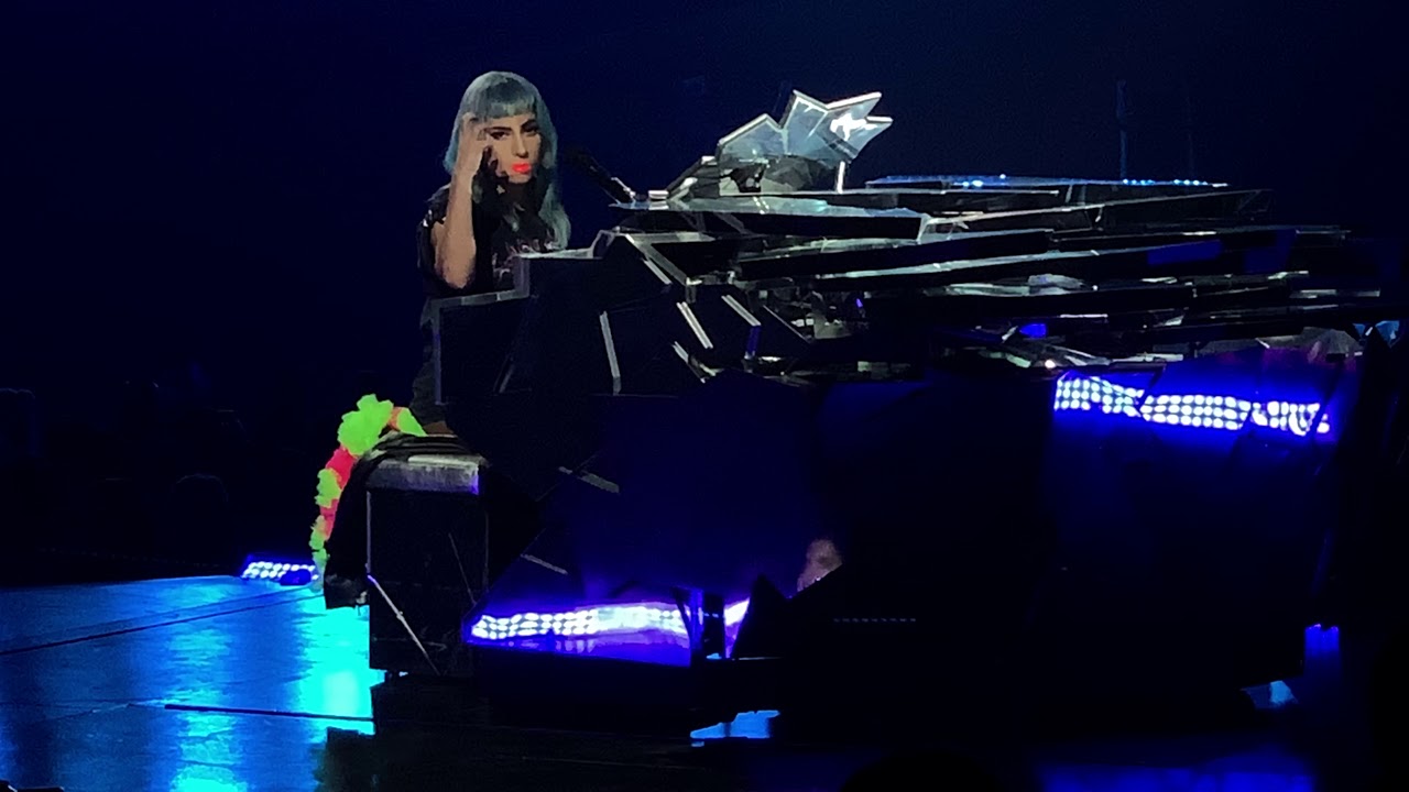 Lady Gaga - Shallow (ENIGMA 11/8/2019) [4K] - YouTube