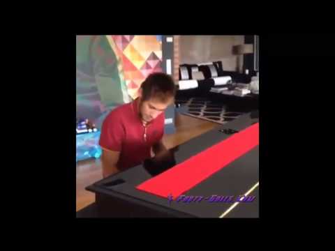 Neymar plays the piano in amazing way !!