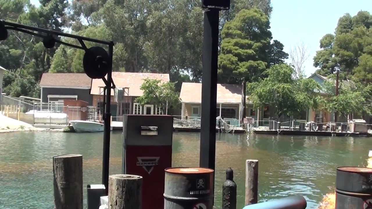 Universal Studios, Hollywood, CA.- Back Lot Tram Tour (Jaws & Pyscho ...