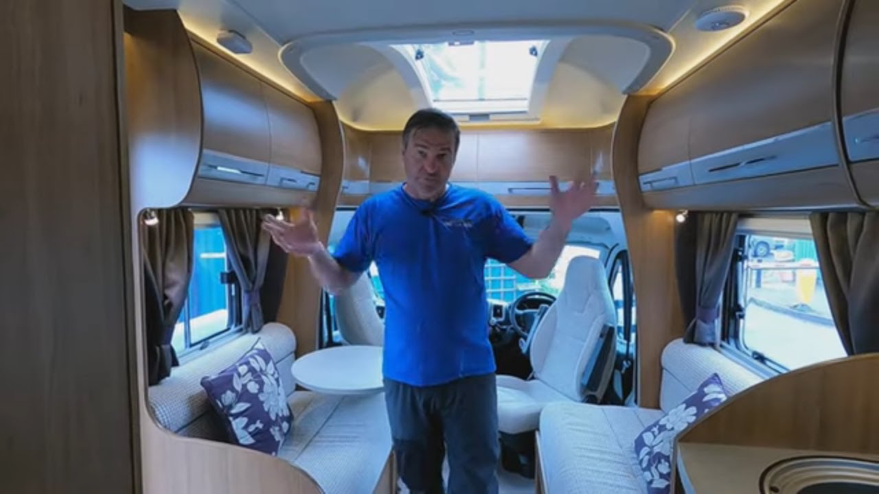 HOW TO SET UP Autotrail Tracker MOTORHOME Fixed Bed - YouTube