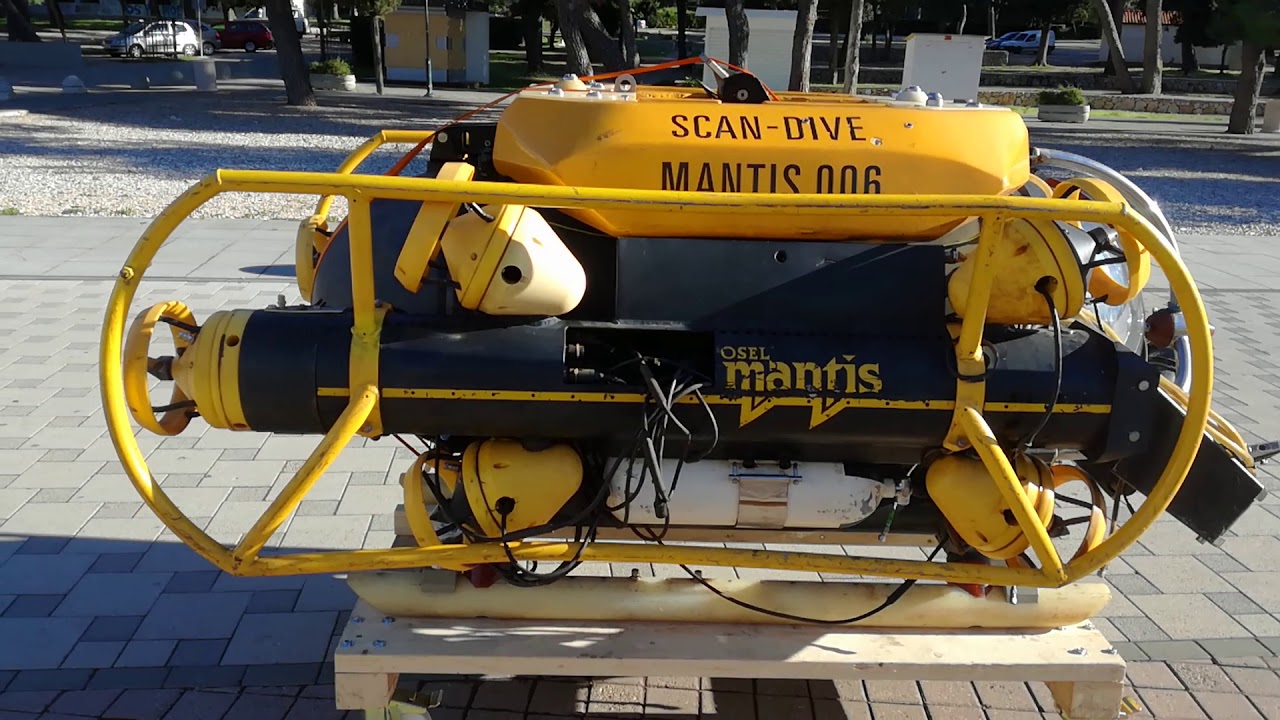 Mantis manned submersible, Zagreb, Croatia - YouTube