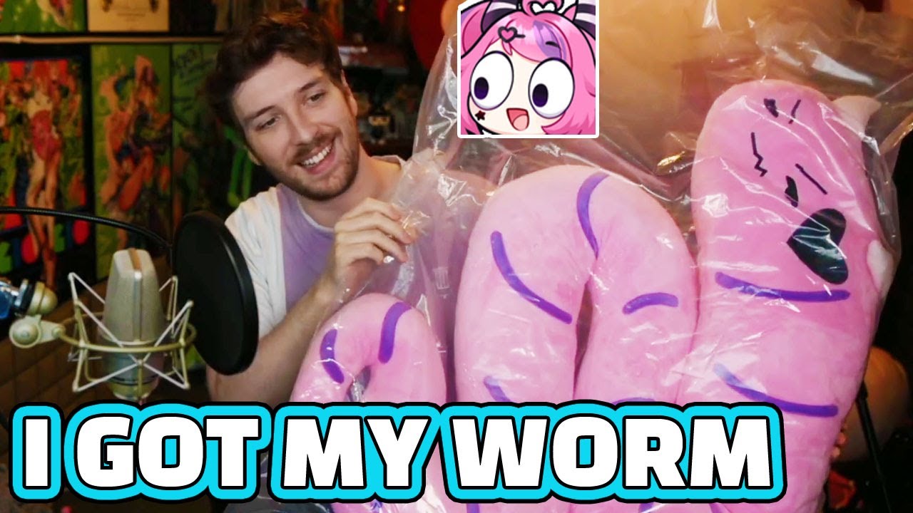 Finally CDawg Gets Ironmouse Worm and VEIN GANG Back - YouTube