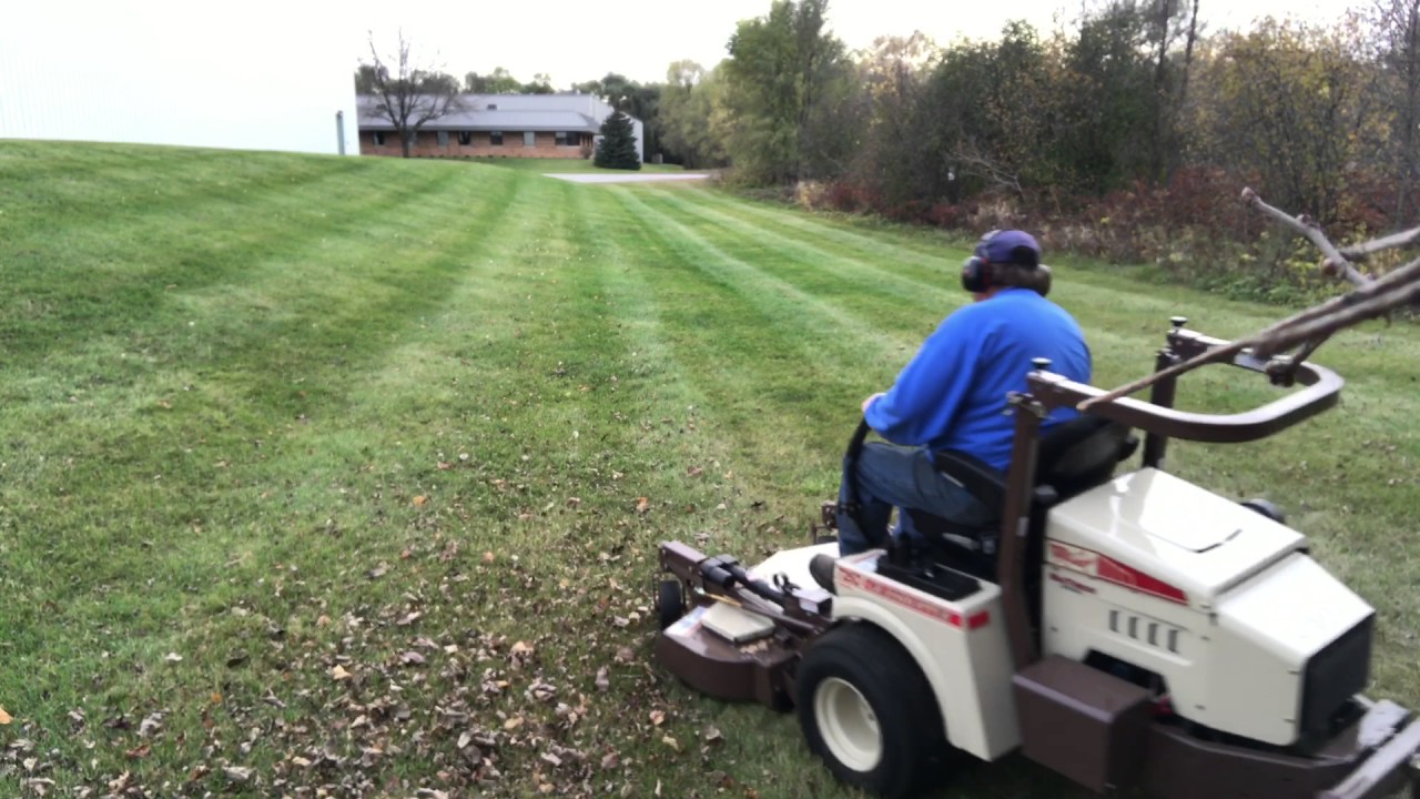 lawnservjoe's new Grasshopper Mower - YouTube