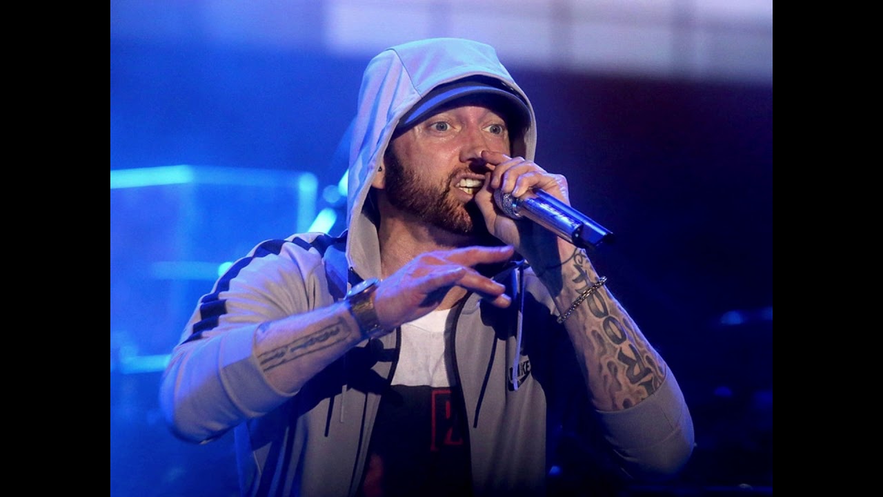 Eminem concert ends in controversy - YouTube