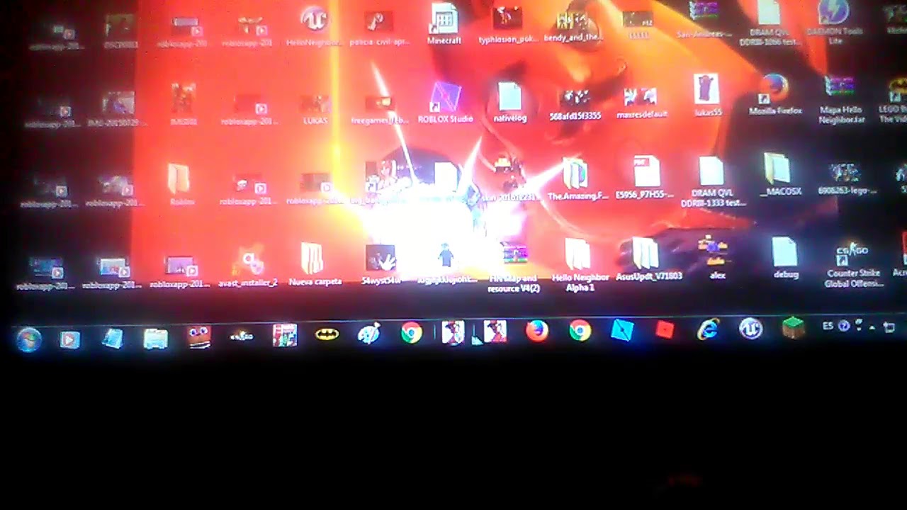 Niño rata jugando lego marvel y gta - YouTube