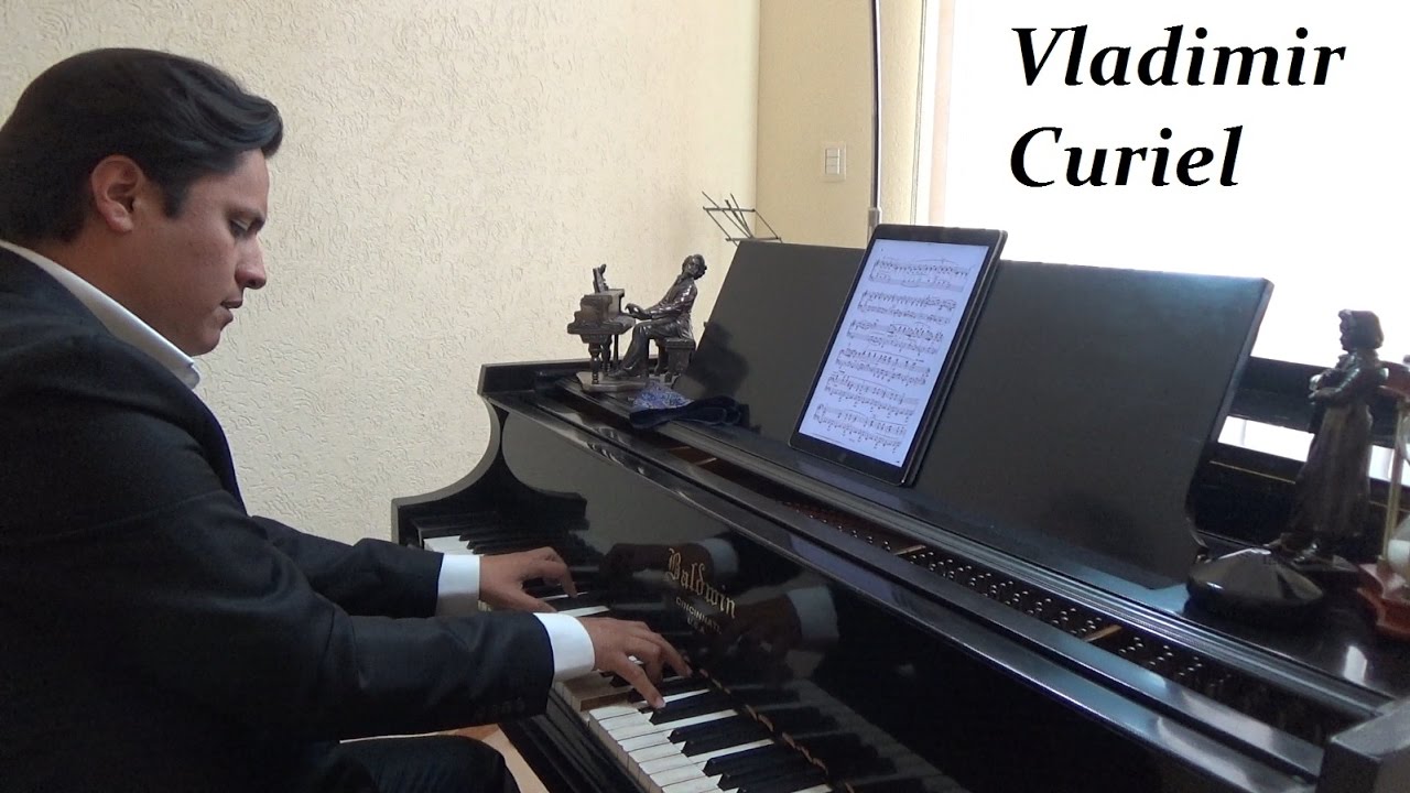 Vladimir Curiel - Entrevista - YouTube