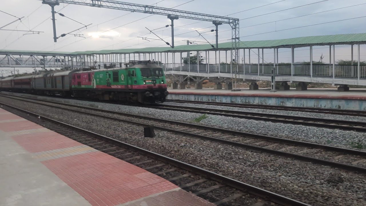 22690 Yesvantpur Ahmedabad weekly express skipping penukonda railway ...