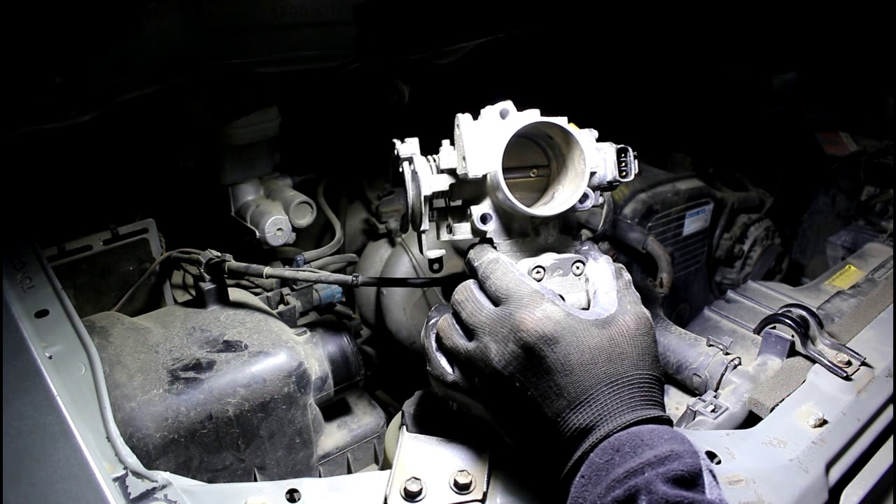 Toyota Noah 3S FE Тойота Ноах 2000 года Моем и регулируем дроссельную ...