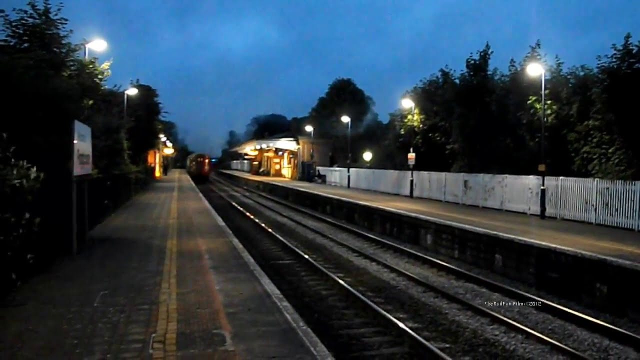 60163 TORNADO HIGH SPEED ON THE CATHEDRALS EXPRESS PASSING PANGBOURNE ...