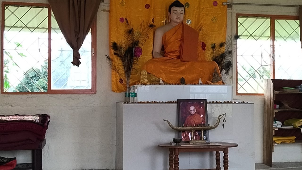 EVENING PUJA Buddhist Chanting in PALI & ENGLISH with Dhamma ...