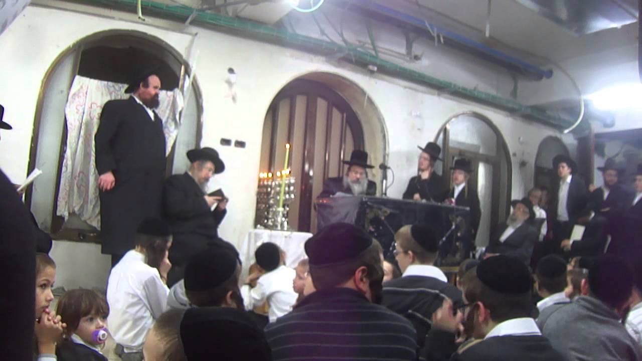 The Tolner Rebbe 7th night #Hanukkah, in the new Shul and Tish room ...