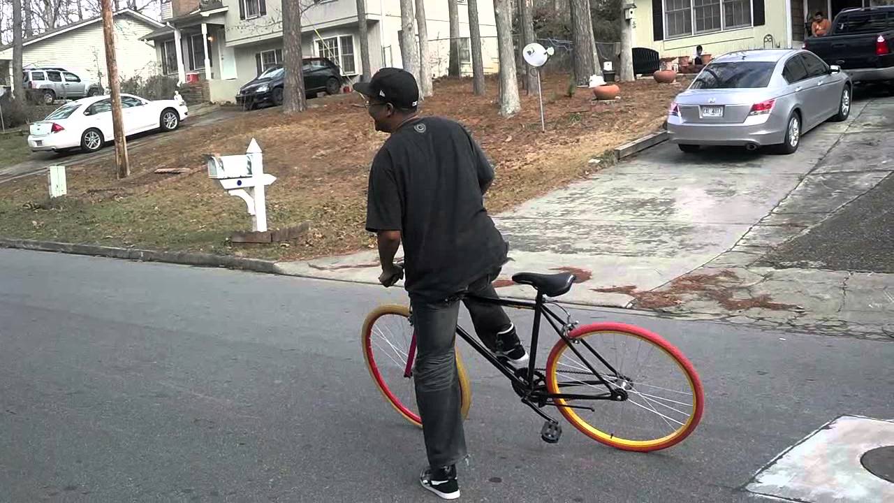 Fixed Gear Drifting - YouTube