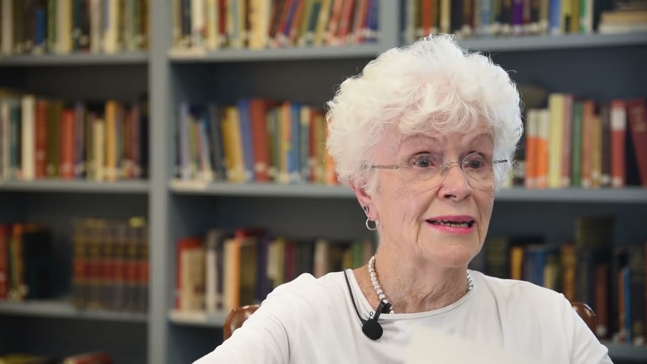 Bev Tucker Tells Two Favorite Stories - YouTube