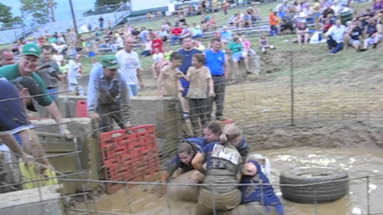 8 1 Hog Wrestling - YouTube