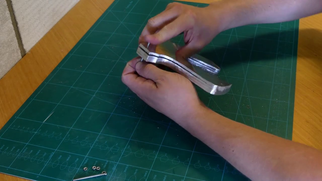 Scorpio clip gun part 1 - YouTube