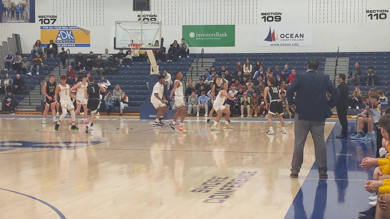 Mike Goodall hits the tough floater - YouTube