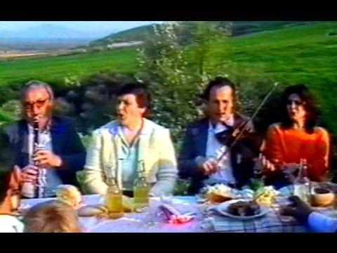 ΗΡΘΑΝ ΤΑ ΠΑΣΧΑΛΙΟΓΙΟΡΤΑ-ΚΡΥΣΤΑΛΛΙΑ ΚΑΛΛΙΑΡΑ-ΤΡΙΚΑΛΑ 1986 - YouTube