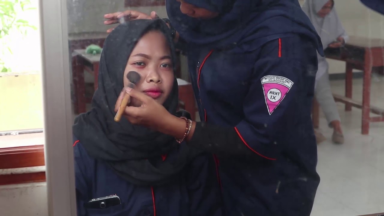 PROFIL SMK WAHID HASYIM TRENGGALEK - YouTube