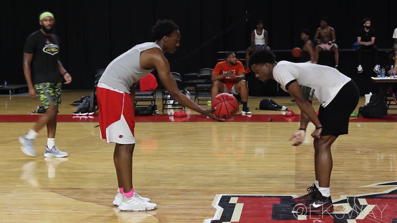 Lamar University Private Run In The Montagne Center! - YouTube