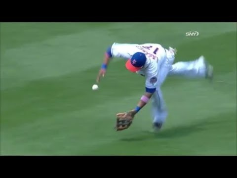 MLB Unique Catches - YouTube