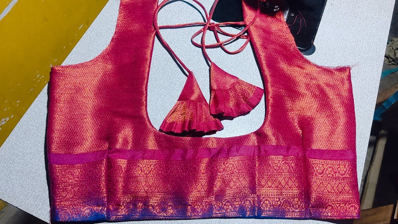 Simple Round back neck design || Blouse back neck Design || Cutting and ...