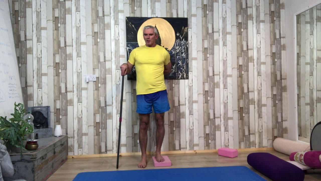 Hip hike exercise how to self correct a high hip - YouTube