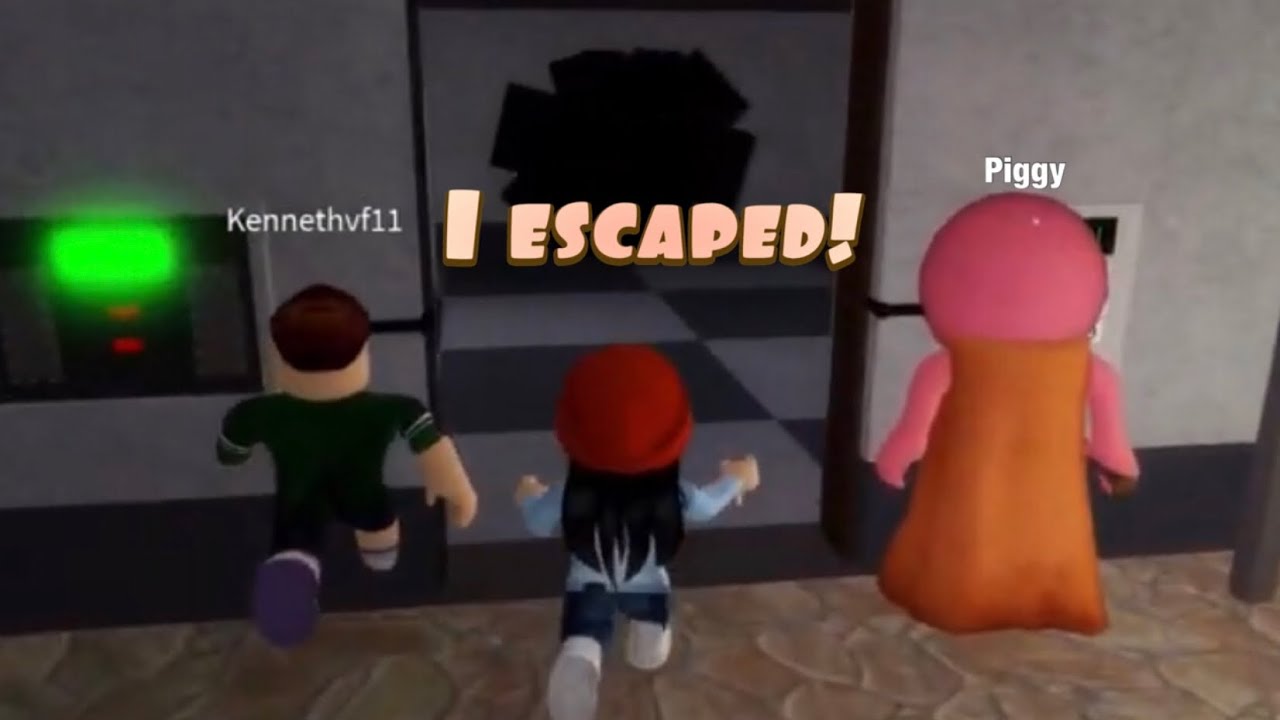 Playing Roblox Piggy Carnival (Chapter 8) - YouTube