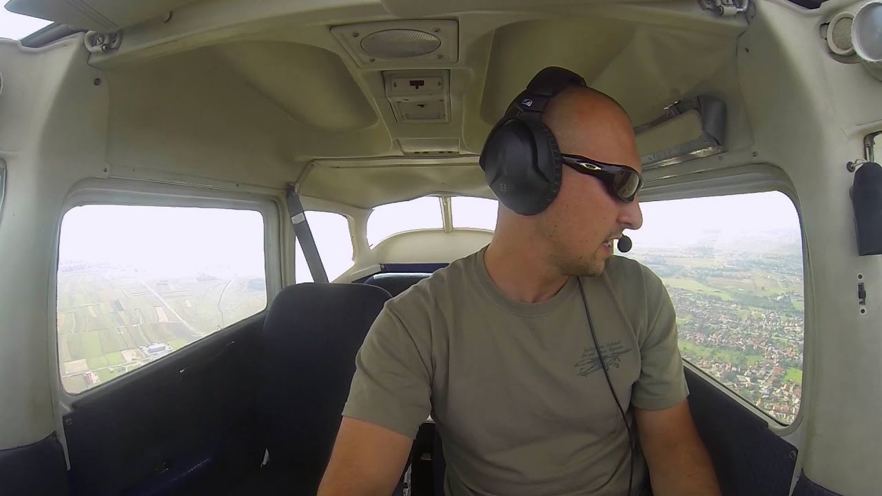 PPL First solo landing with Cessna 172 - YouTube