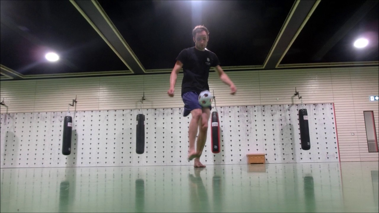 Indoor Chinlone at Frankfurt Sports University - YouTube